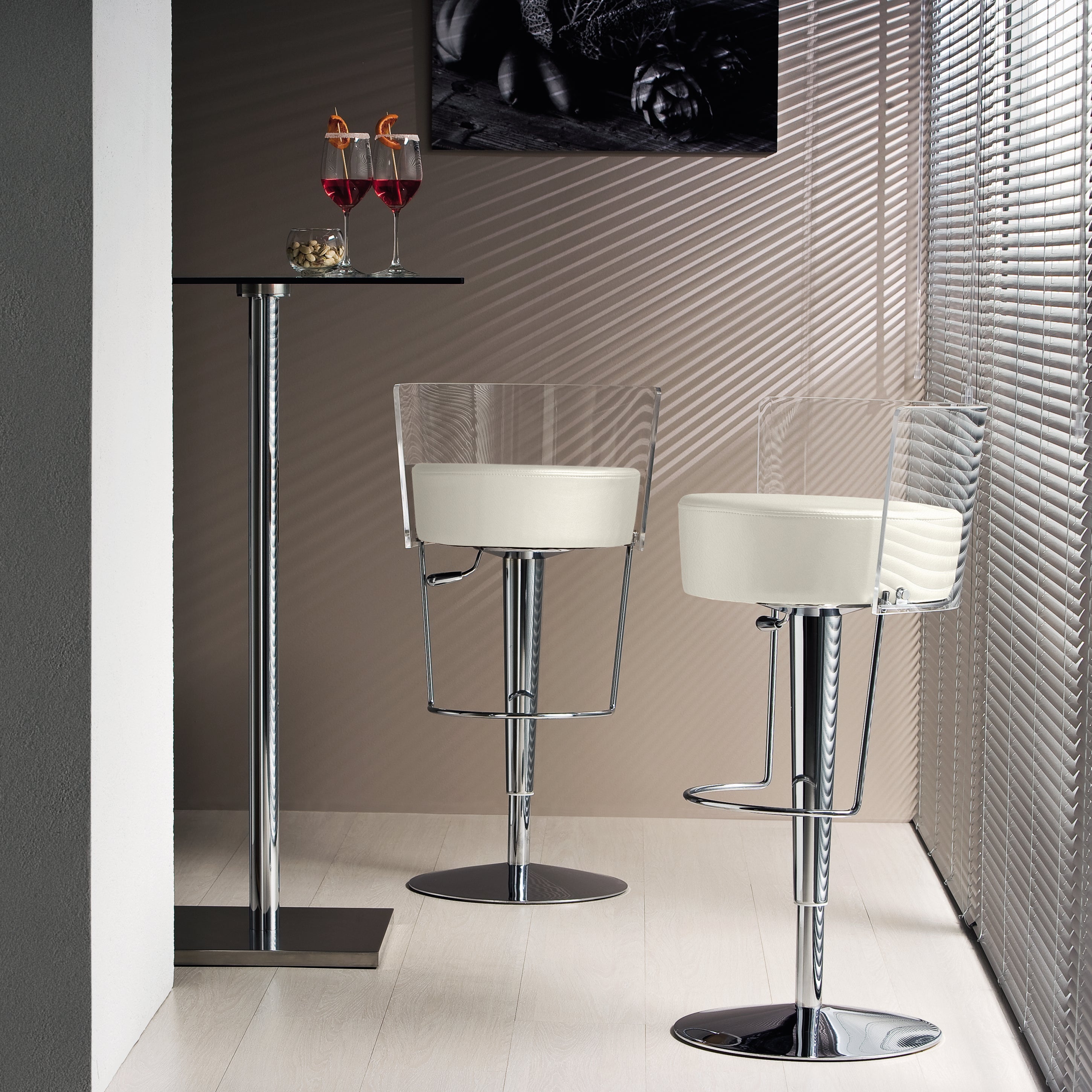 Bongo Bar Stool – Rmodern